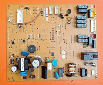 三菱 电机空调 RG76N728G01 RG00N727 电脑板