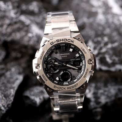 卡西欧G-SHOCK钢铁之心蓝牙手表