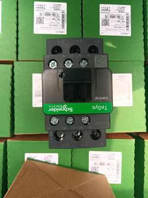 全新原装施耐德接触器LC1D32M7C