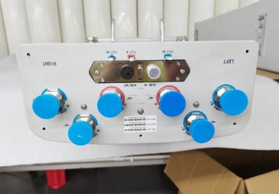820-960/1710-2170MHz 15/18dBi六端口基站电调天线（2+4端口）