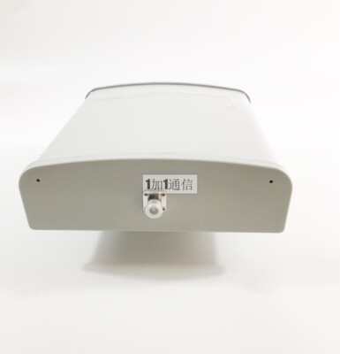 806-960/1710-2700MHz 8-10dBi 65° 单极化定向板状天线基站天线