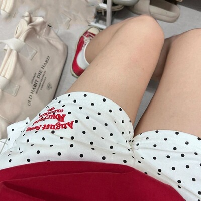 美式白色波点刺绣字母三分短裤