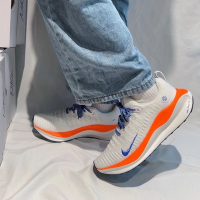 耐克女低帮休闲透气步鞋