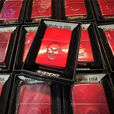 正品ZIPPO防风煤油打火机美版红光漆凸感冲压火焰骷髅21186停产机