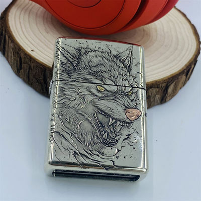 ZIPPO重甲机雕刻狼图腾