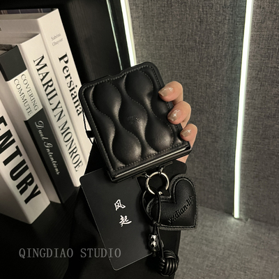 适用摩托罗拉razr50水波纹手机壳