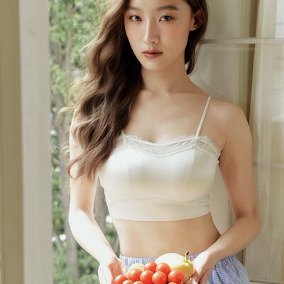 美月馨无痕美背蕾丝透气内衣