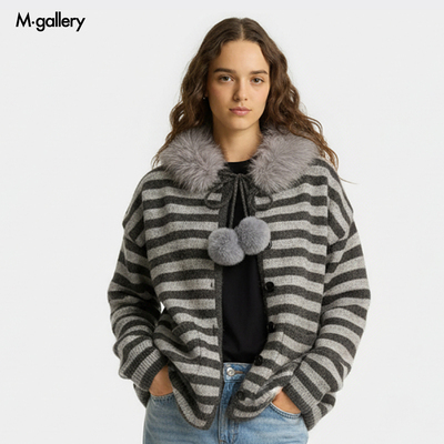 Mgallery绵羊毛混纺条纹可拆卸毛领宽松毛衣开衫针织衫25AWWT0004