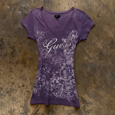 Y2k美式复古紫色V领短袖T恤女修身收腰 Guess 印花辣妹上衣夏季