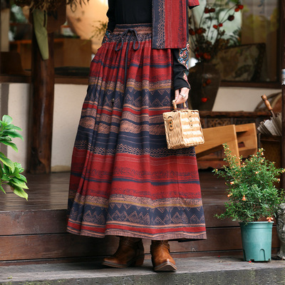 2025冬季新民族风时尚拼接撞色小众别致独特高腰显瘦半身裙X2283