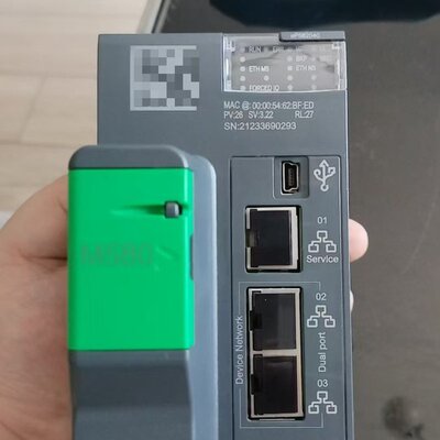 施耐德BMEP582040 CPU模块--议价商品