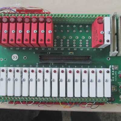 Opto 22 G4PB32H IO Module Rack W17 X G4IDC5 1032VDC  9 X G4O