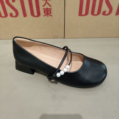 大东女鞋2025春季新款圆头浅口小跟珍珠法式圆头甜美时尚单鞋3089