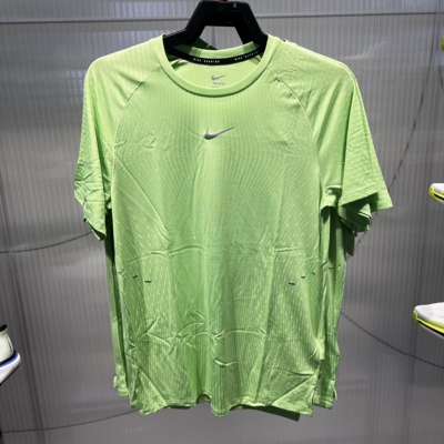 NIKE耐克男子短袖夏季休闲t恤户外健身透气跑步上衣 IH0746-702