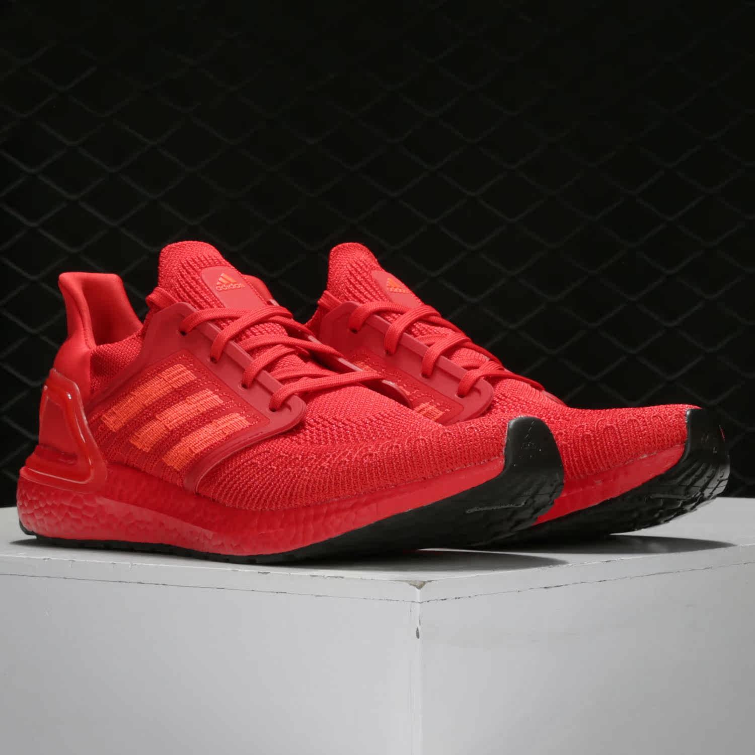 Adidas/阿迪达斯正品 新年款ULTRABOOST 20红色跑步鞋EG0700