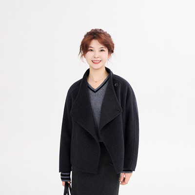 REST HEART 2025冬季新品 不规则高级感翻领短款羊毛大衣