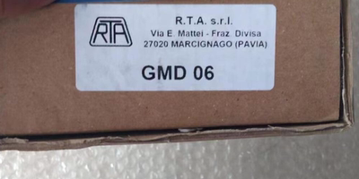 开关BANNAP56N-100SG14HR