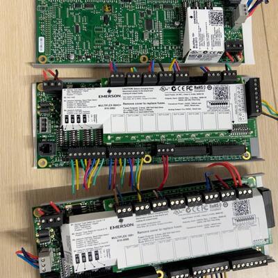 议价 楼宇控制器16+810-3013,88AO+810-3