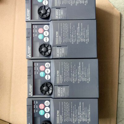 议价变频器FR-E720-0.2KFR-E7200.2KFRE720-0.2KFRE7200.2K
