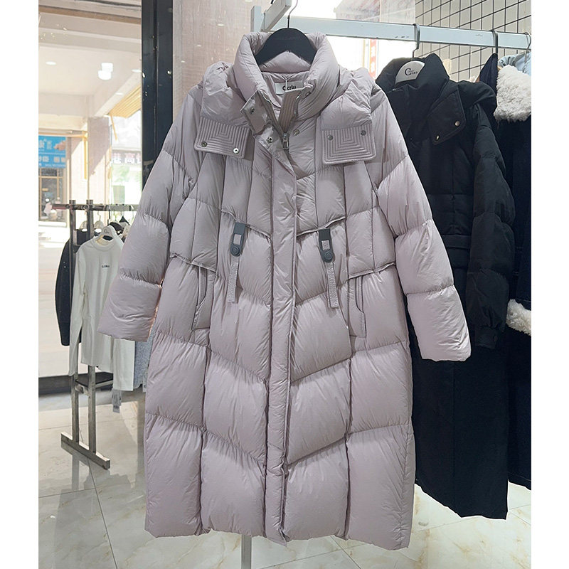 可路莎257423云朵泡芙长鹅连帽廓形长款过膝加厚保暖羽绒服女