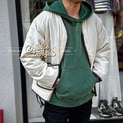 刺绣内胆无领式户外衍缝夹克