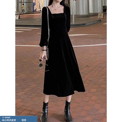 黑色金丝绒连衣裙女春秋欧货泡泡袖方领过膝长裙收腰打底a字裙子