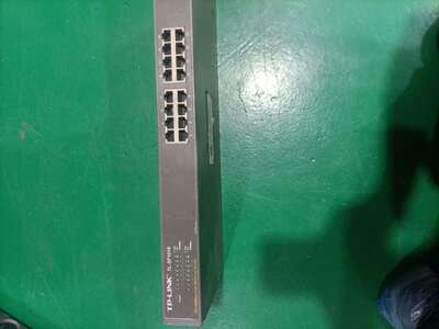 普联交换机TP-LINK型号TL-SF101616