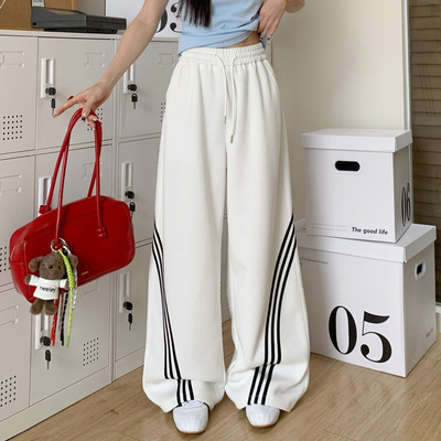 3MER百搭慵懒感三杠休闲卫裤