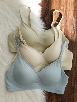 牛奶丝无痕无钢圈文胸