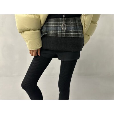 九1214韩国东大门户外半身裙区MaisonStaff-8727825档口正品都市