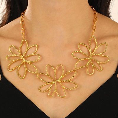 exaggerated earrings irregular flower design women necklace