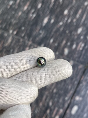 荧光9.79mm大溪地孔雀绿裸珠 自然光拍摄 超美荧光绿