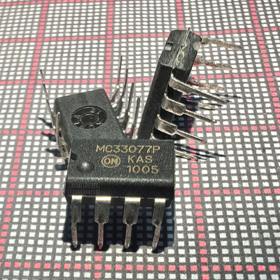 MC33077PIC芯片集成电路MOT