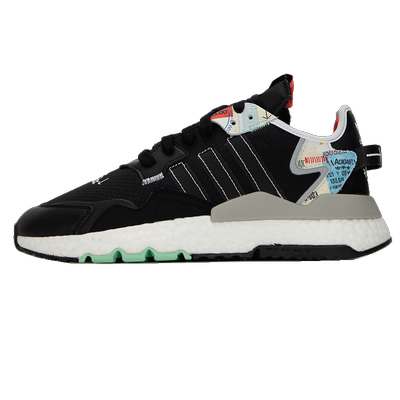 阿迪达斯耐磨运动休闲鞋