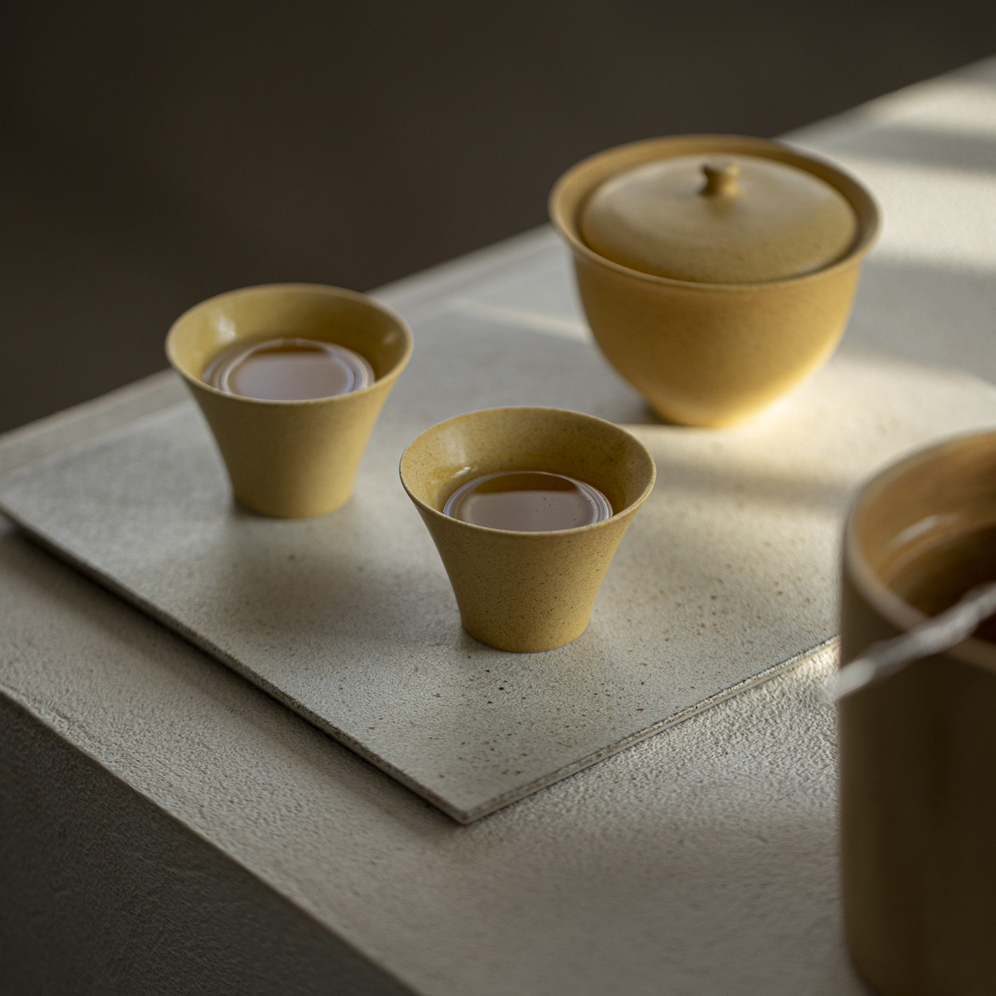 草木祠 秋梨品茗杯中式家用闻香杯陶瓷主人杯单杯功夫茶具泡茶杯