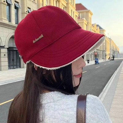 2025新款羊羔绒双面可戴渔夫帽女