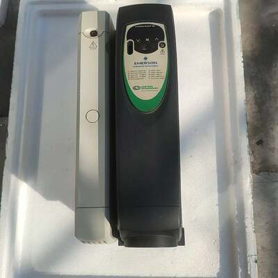 SK2402 SK2403 SK2404 艾默生变频器 11.0/15.0Kw议价维修