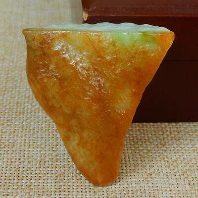 缅甸A货翡翠大马坎黄翡边角料