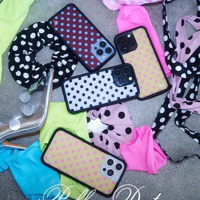 欧美f野花手机壳Polka Dots黄色与白色波点适用iPhone15/14/13ProMax/Plus苹果16ProWF欧美时尚12防摔保护17