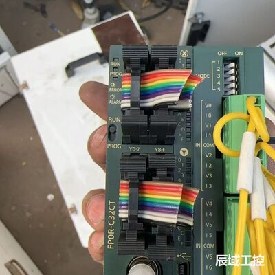 松下PLC模块FP0R-C32CT、AFPORAD8，型号齐全新 二手都有