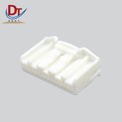 汽车线束1318747-1护套塑料插接件32PIN孔电子连接器国产仪表胶壳