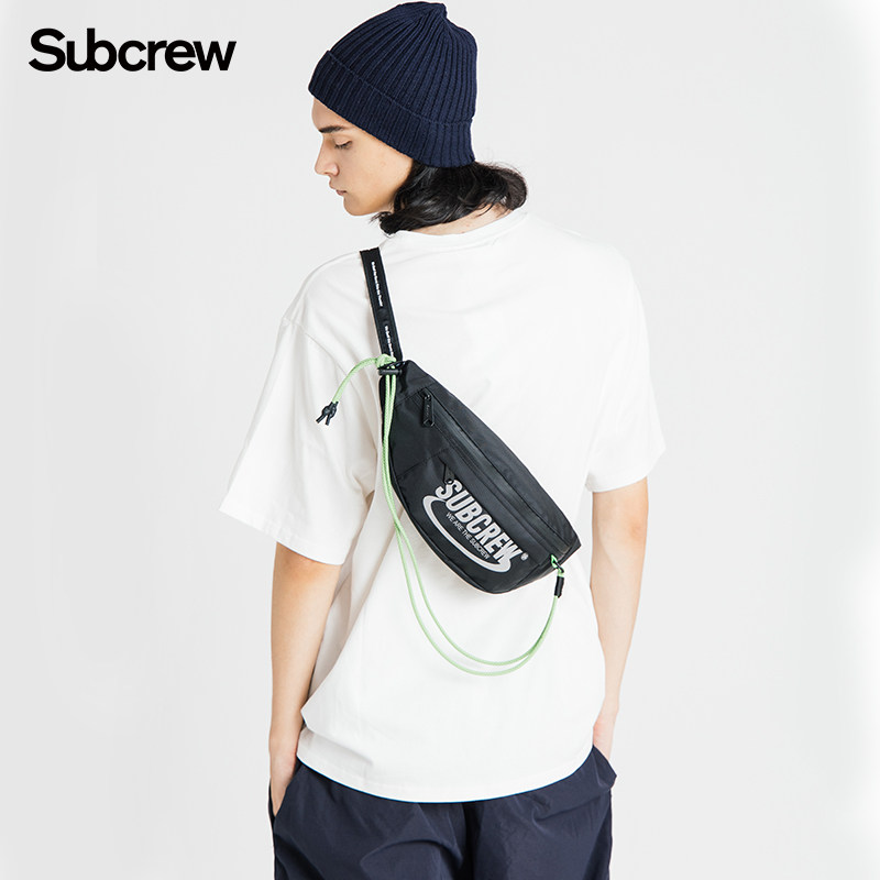 Subcrew斜挎包男士潮牌胸包大容量单肩包女国潮腰包饺子包SB052_虎窝淘