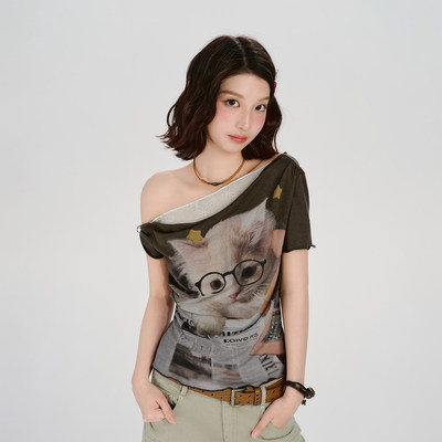 Girlyhalo美式复古假两件猫咪印花短袖t恤女斜肩收腰高级感上衣