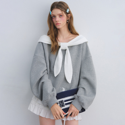 AsGony兔耳朵一字肩连帽卫衣