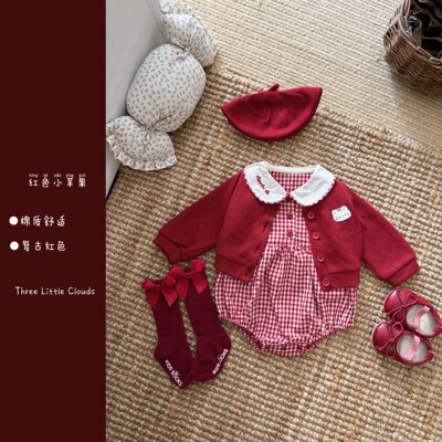 三小朵4223【苹果小熊】春秋女宝婴幼儿娃娃领红色爱心哈衣套装