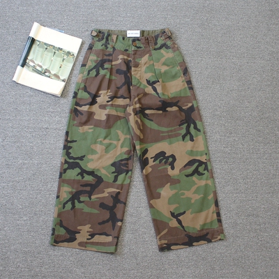 乐福佬仁 又又 迷彩 女装直筒休闲裤 we shitoday