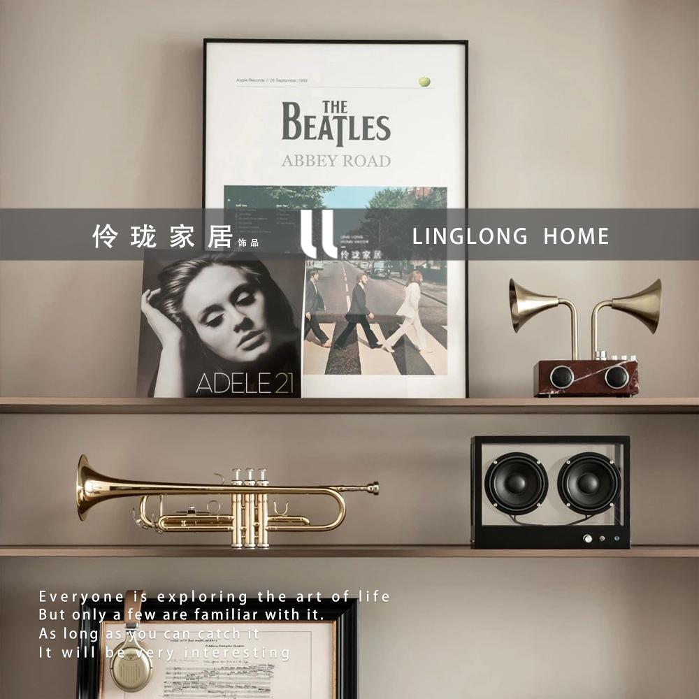 样板间全屋定制展厅儿童房书桌开放层架音乐主题场景软装饰品摆件