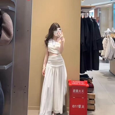 带胸垫原版品质罗马假日法式吊带连衣裙夏季显瘦波点蛋糕长裙