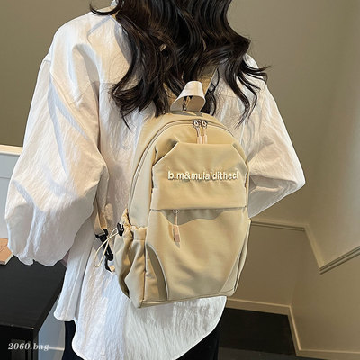 简约字母刺绣双肩包女2026新款大学生上课轻便电脑背包休闲书包