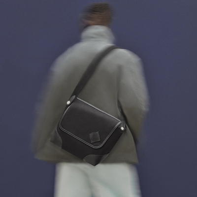 h家奢侈品限量手工定制男士高端牛皮帆布单肩斜挎Allback信差包男